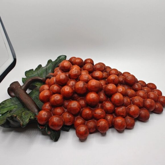 Wall Decor | Vintage Beautiful Large Touch Of Class Resin Red Grape ...